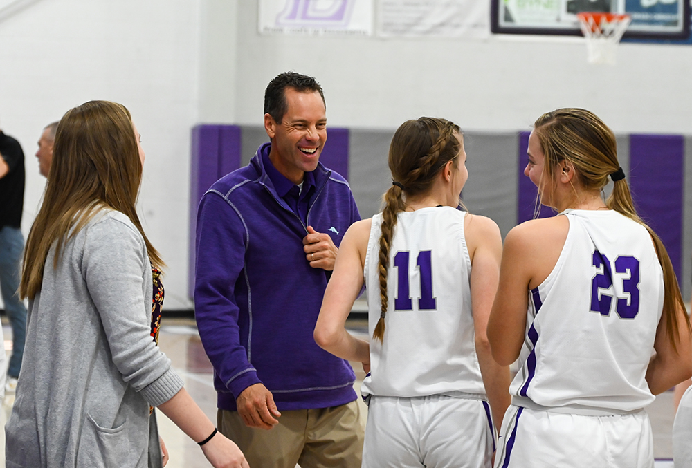 Girls Coach Basketball